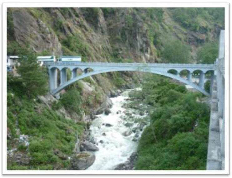 Dech arch bridge over the bhotekoshi river in nepal-china border.